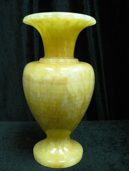JADE VASE (LX05)