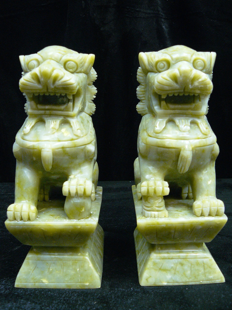 Foo Dogs, Jade #HJ018B